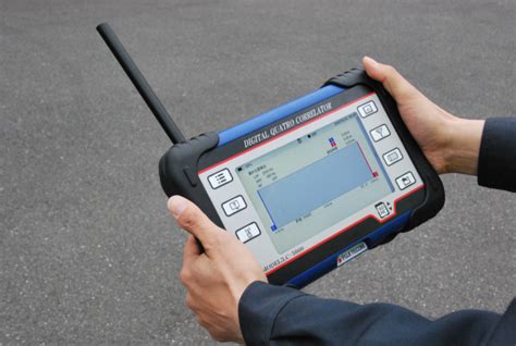 GPS搭載デジタル4点リアルタイム相関式漏水探知器 LC 5000 クアトロコア 製品紹介 フジテコム