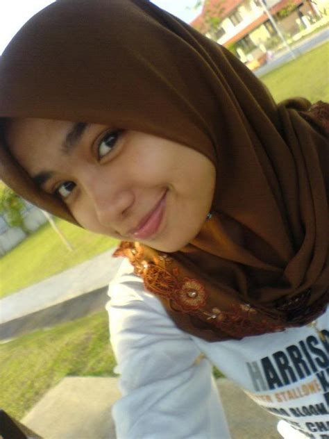 Gadis Comel YAng Ada Di MALAYA