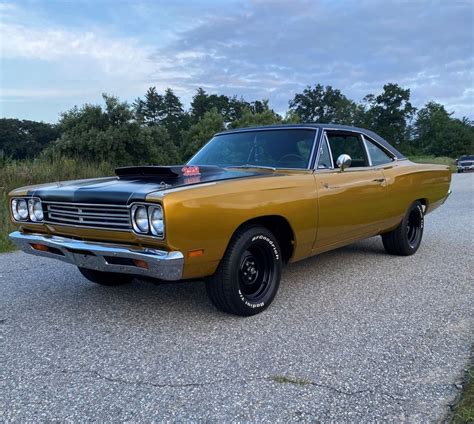 1969 Plymouth Road Runner GAA Classic Cars