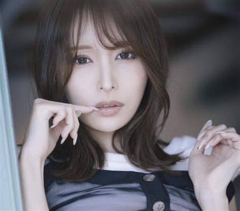 【画像探訪 677】くびれ女王「伊藤舞雪」さんの高画質なステキ画像 50枚 伊藤舞雪 Nobonobon