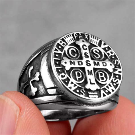 Anillo San Benito Abad Acero Inoxidable 316L en Wattaca Perú