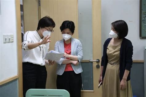 上海市长宁区人民政府 长宁区教育局 区级新闻 区领导实地调研高中学业水平等级性考试相关考点准备工作