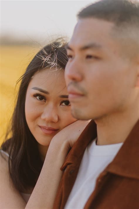 Tulip Fields Couple Photoshoot Tulip Fields Photographer Felicia Ari