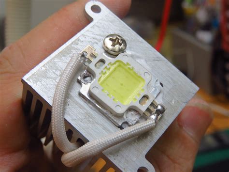 林宣安老師 創意教具DIY 電池市電兩用調光LED燈
