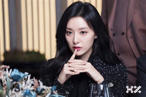 익스트림무비 김지원 눈물의 여왕 포스터 촬영 현장 비하인드