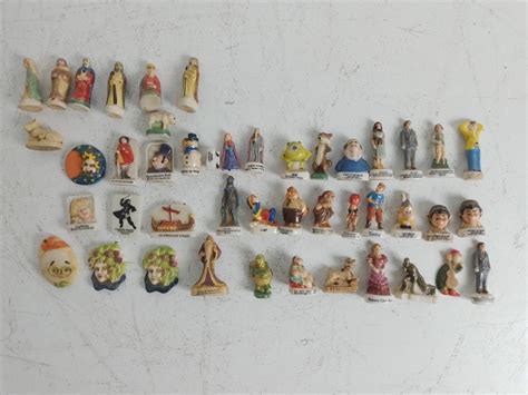 Lot Miniatuur Figuurtjes Kringwinkel