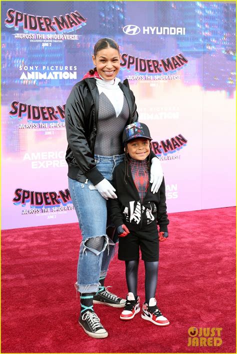 Photo Hailee Steinfeld Shameik Moore More Spiderman Universe Premiere