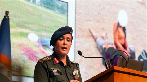 Colonel Sofia Qureshi Biography | 1st Woman to Lead Army Contingent | Operation Sindoor - Excelebiz