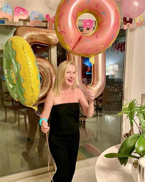 Angela Kinsey R Celebsarchive