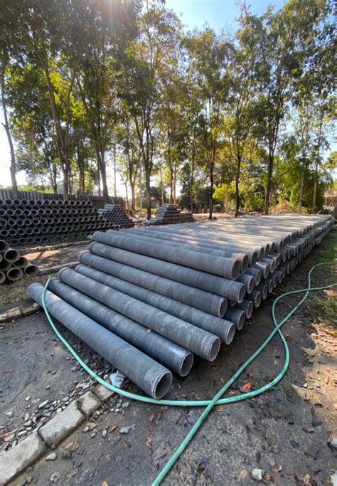 ท่อใยหินแกร่งๆ ผลิตจาก หินฝุ่นเกรด A ผสมด้วยปูนปอร์ตแลนด์อย่างดี ดูแลโดยทีมงานมืออาชีพ