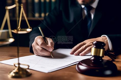 律师在办公室工作高清图片下载 正版图片 摄图网