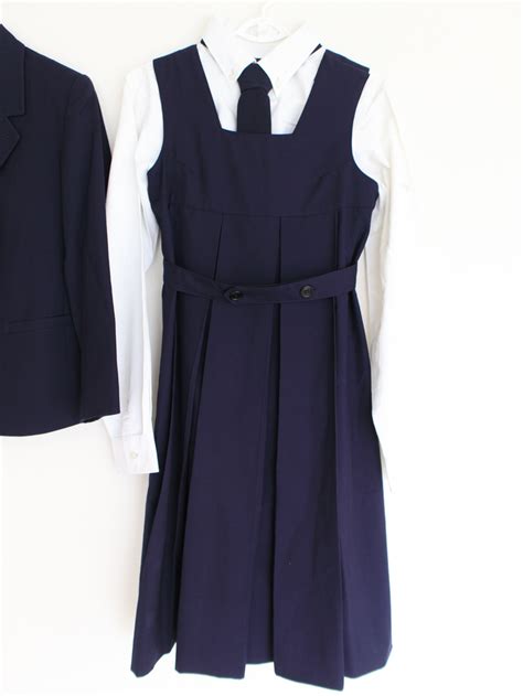 制服市場 神奈川県 清泉女学院中学高等学校 冬制服5点セット 指定ネクタイ付き