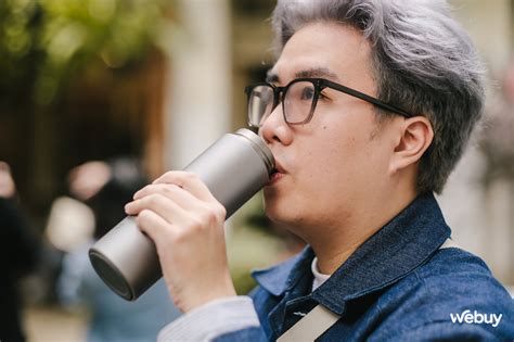 Trên tay bình giữ nhiệt Xiaomi giá chỉ hơn 600K Dùng chất liệu siêu nhẹ và cao cấp giống iPhone