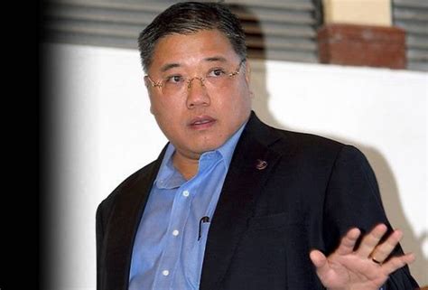 Tiong ‘teaches Akmal Some Hokkien Amidst Bak Kut Teh Controversy R