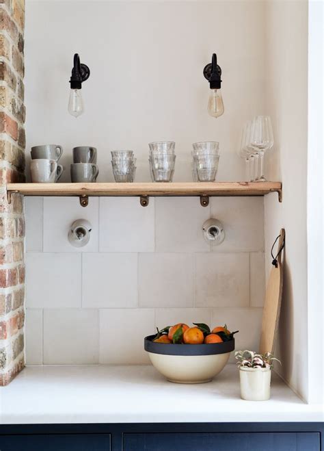 Clam L Bracket Cast Bronze — Mark Lewis Interior Design