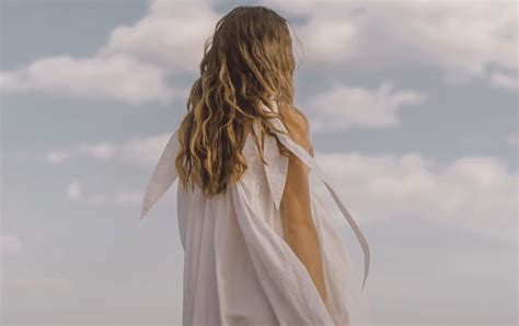 8 Signs You Are A Introvert This Is Where It Is At
