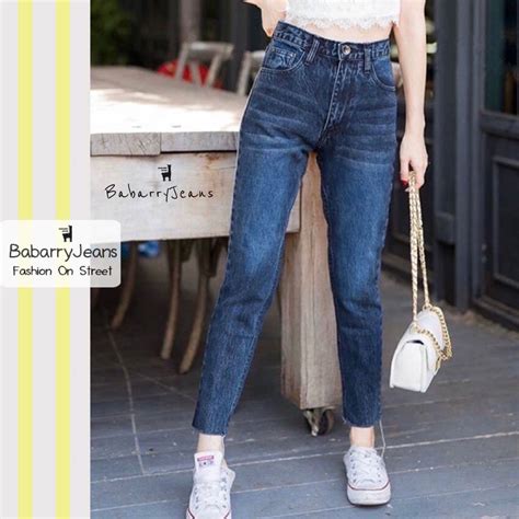 Babarryjeans กางเกงขายาว ผญ ยีนส์ทรงบอย เอวสูง ปลายตัด รุ่นคลาสสิค Original สีดำฟอก Shopee
