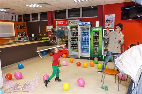 Парти за детски рожден ден с Шерлок Холмс