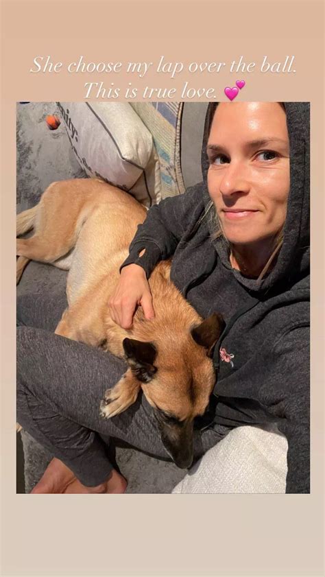 Danica Patrick Scrolller