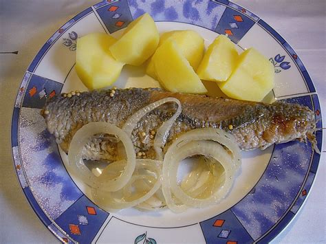 Eingelegte Bratheringe à la Oma Lene von Rosensammlerin Chefkoch de