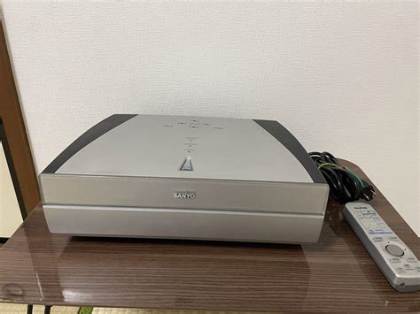サンヨー 液晶プロジェクター Lp Z2 メルカリ