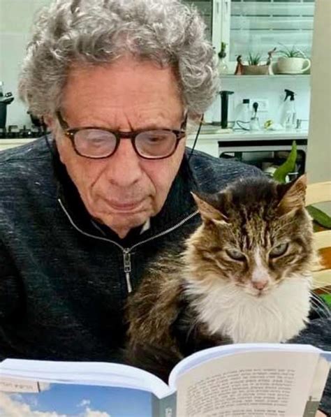 איריס אליה כהן איך הם לא מתאבדים אחד אחד איך מישהו שם Facebook