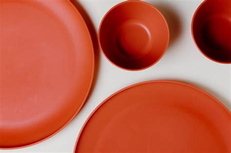 Compression Molding Vs Injection Molding Reliant Worldwide Plastics