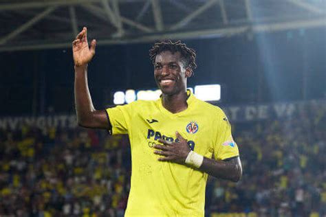 Bournemouth Bid To Beat Southampton To Villarreals Nicolas Jackson