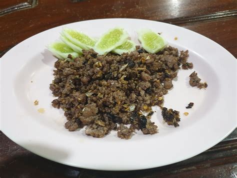 ผัดหมูสับหนำเลี๊ยบ ร้าน ข้าวต้มเจ้ลั้ง
