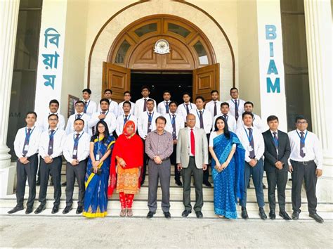 Saba Tasnim On Linkedin With Respected Drkamal Abdul Naser Chowdhury