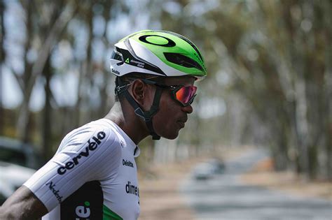 Oakley Launches New Flight Jacket And Field Jacket Sunglasses Cycling