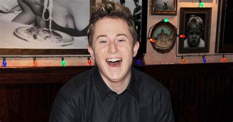 Nevel Icarly 2022