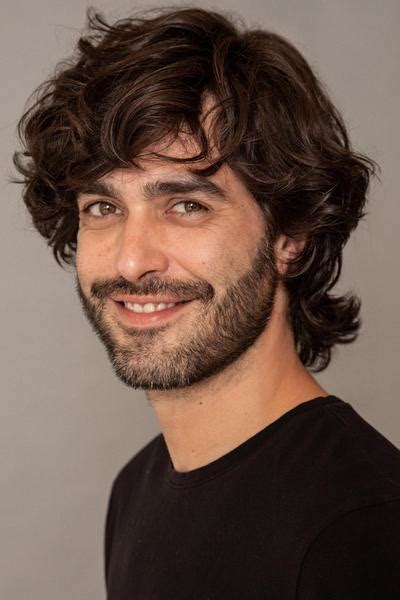 David Angulo About Entertainmentie