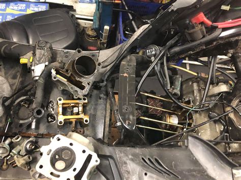 勁銓車業！林口長庚店 工作記錄：頂客150 引擎整修 水管 水龜 水箱清潔 水箱水更換。