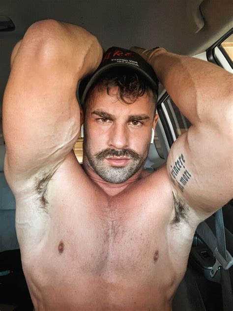 Model Of The Day Tommy Durden Daily Squirt