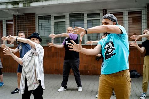Bezpłatne Warsztaty Robot Dance Popping Dla Każdego