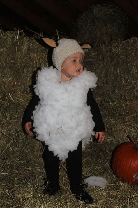 Sheep Halloween Costume Em 2024 Atividades Bíblicas Infantil Bela E