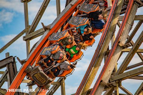 Goliath At Six Flags Great America Theme Park Archive