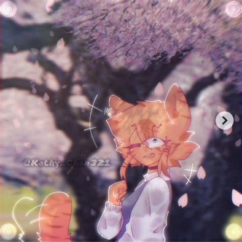 Kitty Piggy El Credo Instagram