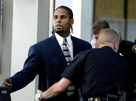 Rkelly Timeline Life Career And Sexual Assault Accusations Sitename Essence