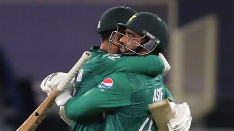 t20 world cup asif ali hits four sixes in an over to seal pakistan win