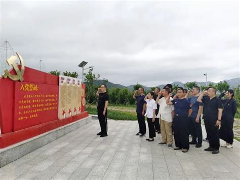 党建引领聚合力，奏响红色协奏曲——市南法院联合泰州路社区开展“八一”建军节主题活动澎湃号·政务澎湃新闻 The Paper