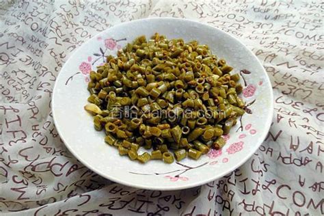 酸豇豆的做法 菜谱 香哈网