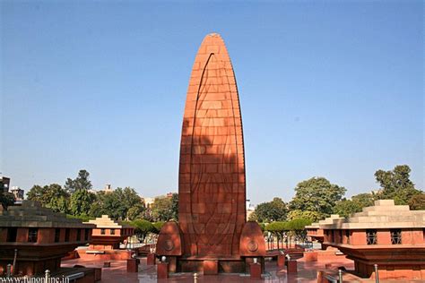 जलिंयावाला बाघ पर निबंध Jallianwala Bagh Essay In Hindi Hindpatrika