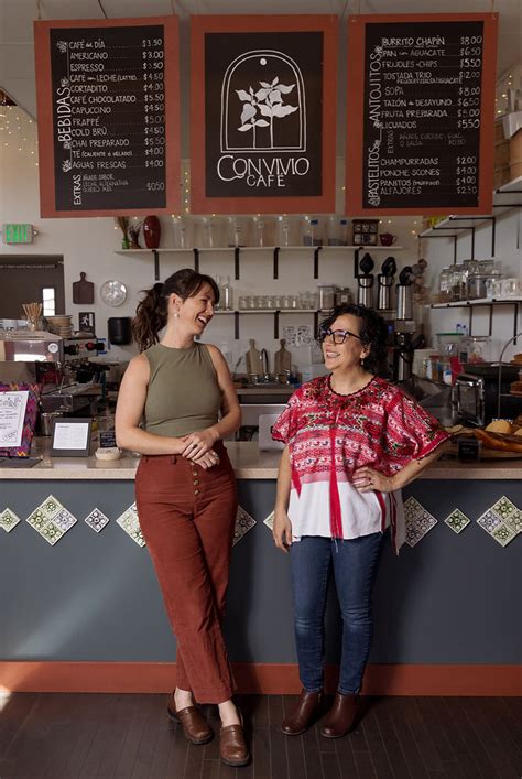 Past Present Y Futuro Felíz Cumpleaños Convivio Café