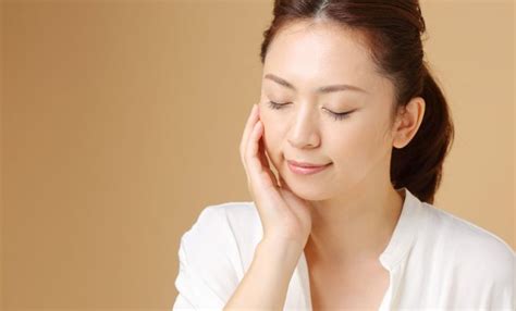 春の肌荒れ、ポツポツ・カサカサを起こす「ゆらぎ肌」の原因と対策 【beauty Answers】ビューティアンサーズ