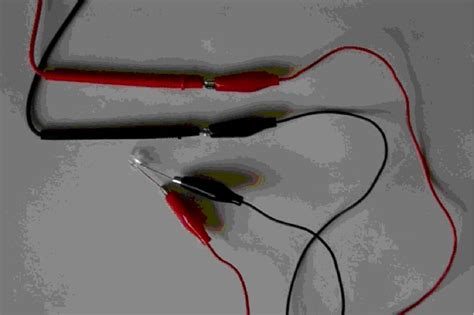 DEW1 2 LEDs As Light Sensors Global Systems Science