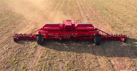 Премьера от Horsch беспилотная сеялка Ro G 500 покоряет бразильские