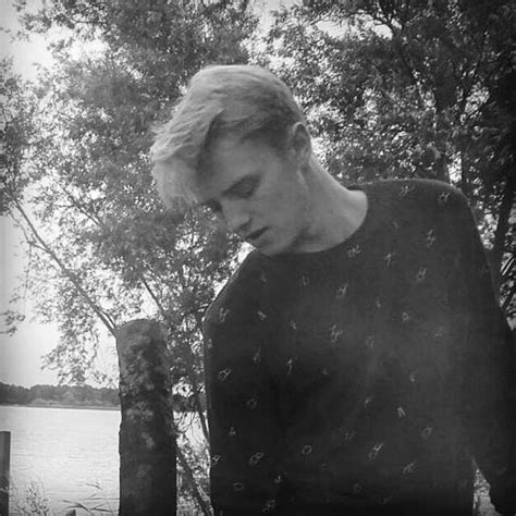 Stream Floris Van Dijk Music Listen To Songs Albums Playlists For