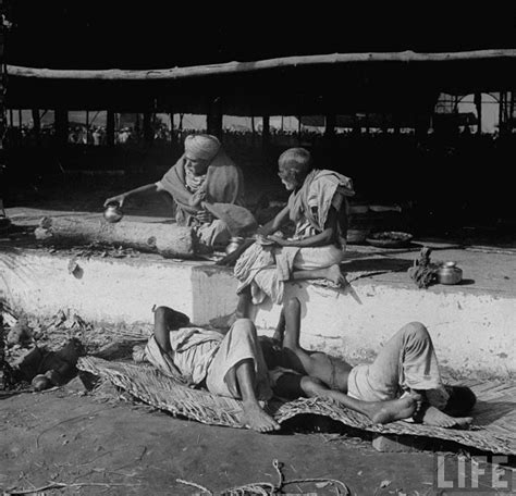 Maha Yajna Prayer Festival To End Second World War March 1944 Old